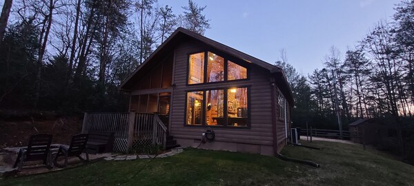 Vista Ridge Cabin, A Romantic Getaway In Helen, Ga - Clarkesville, GA