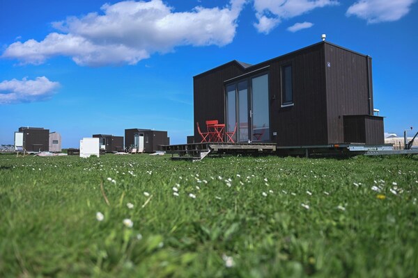 Sustainable Vacation With A Dog In The Green Tiny House Nature 4 On The North Sea - Carolinensiel