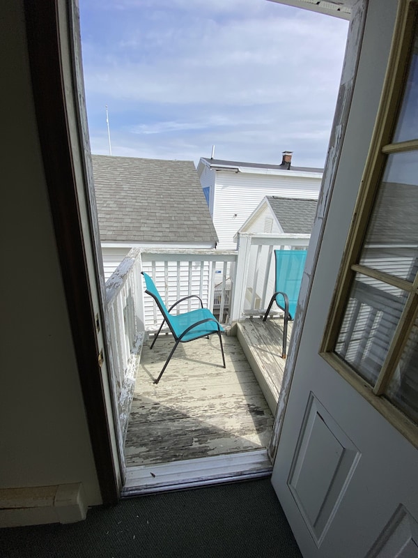 Lovely 2-bedroom Apartment With Pool 4 - Hampton, NH