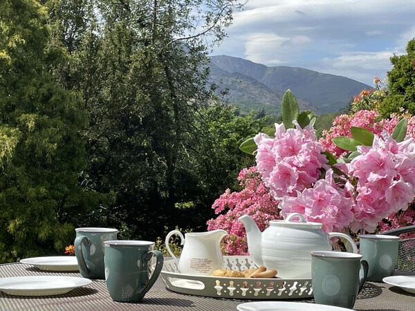 Brunt How, Pet Friendly, With Open Fire In Ambleside - Grasmere