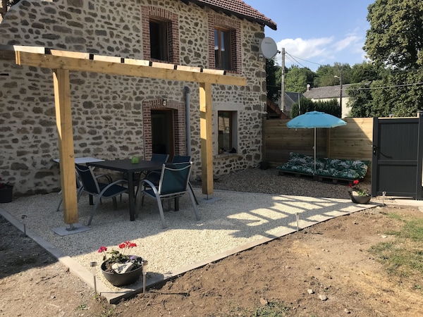 Gite W/ Private Lake - 80acres/naturetrails/petsok - Creuse