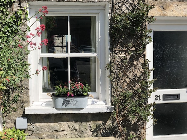 21 Entry Lane, Pet Friendly, Character Holiday Cottage In Kendal - Kendal