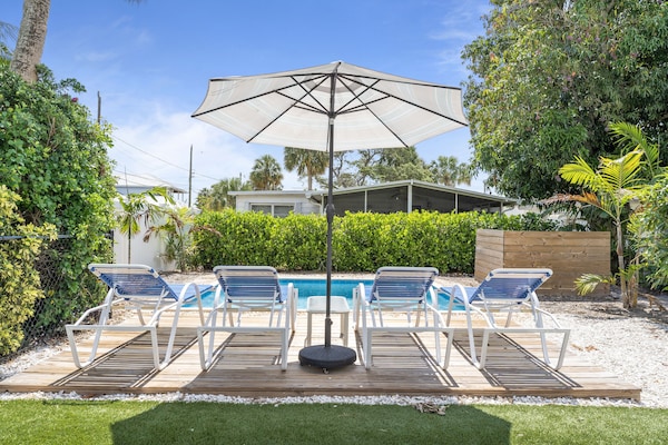 Indian River Drive Cottage - Heated Pool & Close To Beaches! - Caribbean