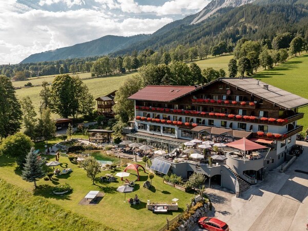Double Room Dachstein With Bath Or Shower - Hotel Berghof - Obertraun