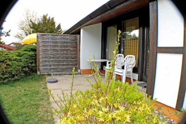 Ofi-132a - Ferienhaus Mit Schlafzimmer Und Schlafkoje (Ht) - Feriendorf öFingen - Villingen-Schwenningen