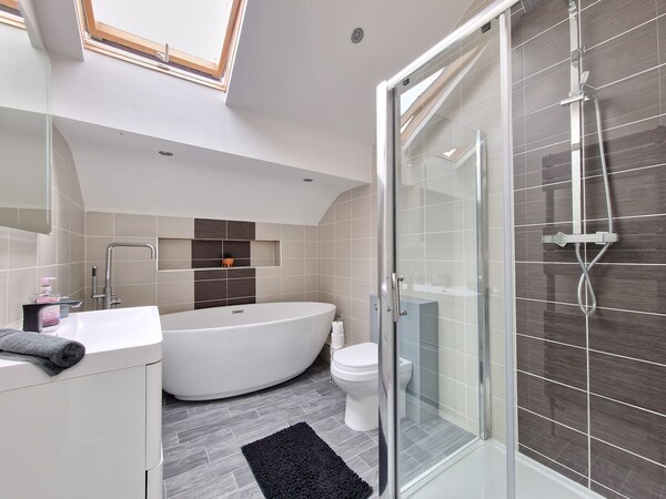 Waterloo Apartment By Dysa Living - Blackpool