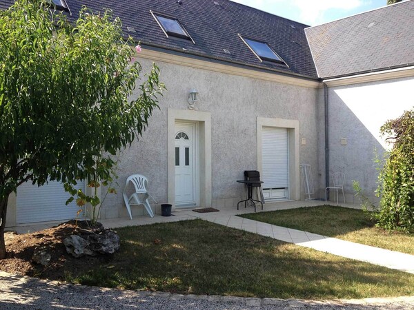 Studio, 15 M2. A L'étage. Meublé - Ballan-Miré