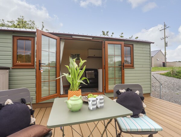 Llety'r Bugail 2, Pet Friendly, With A Garden In Llanrug - Caernarfon