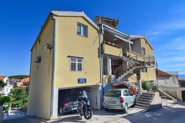 Apartments Marieta (39871-a2) - Makarska - Tučepi