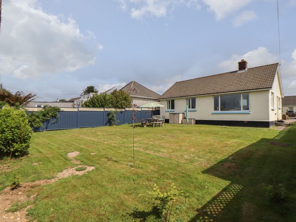 Tremethic, Family Friendly, With A Garden In Trewoon - St Austell