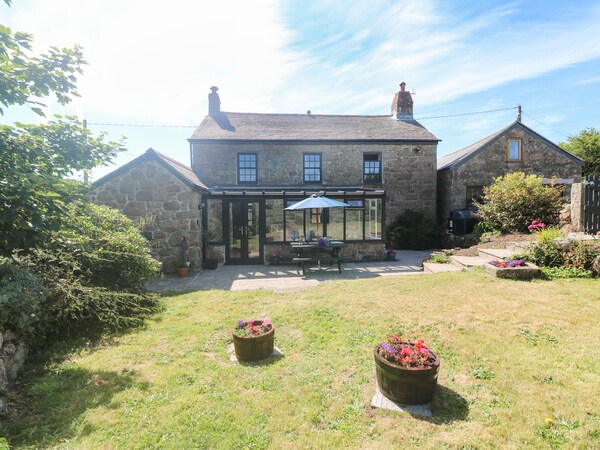 Trevedran Cottage, Pet Friendly, With Open Fire In St Buryan - Porthcurno