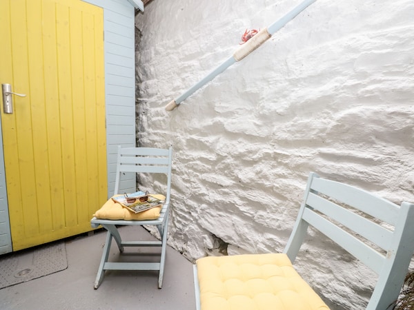 Gull Cottage, Family Friendly, Character Holiday Cottage In Dartmouth - Dartmouth