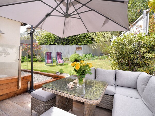 Bucket & Spade, Family Friendly, Luxury Holiday Cottage In Lyme Regis - Lyme Regis