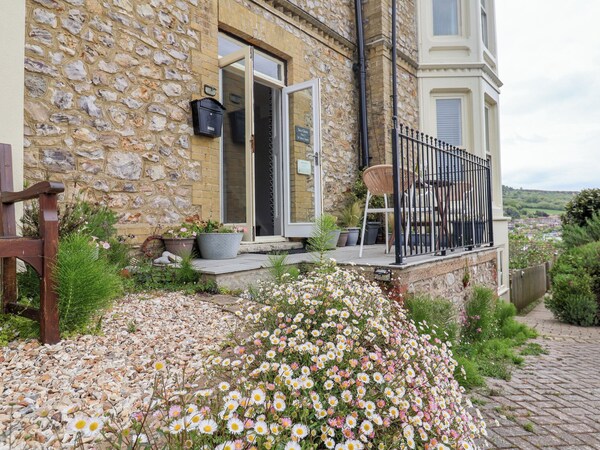 Sea Glass, Romantic, Country Holiday Cottage In Lyme Regis - Lyme Regis