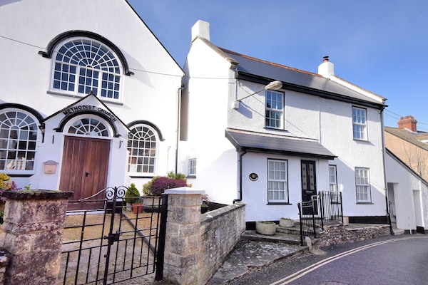 Sunnyside, Pet Friendly, Character Holiday Cottage In Colyton - Branscombe