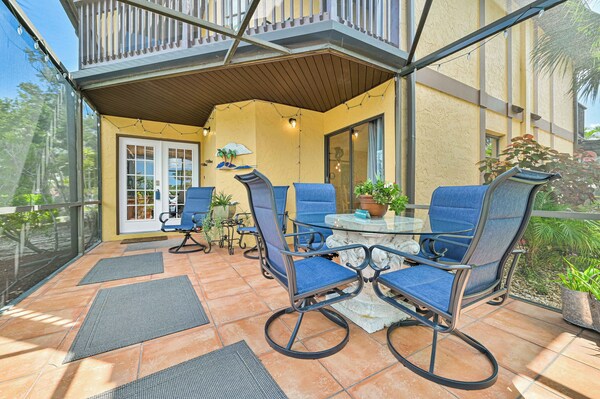 Sanibel Island/iona Florida 2b Townhouse Minutes From The Beach - Cape Coral, FL