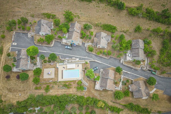 Logement 4/6 Personnes - Village De Gites Des Vignes - Les Vignes