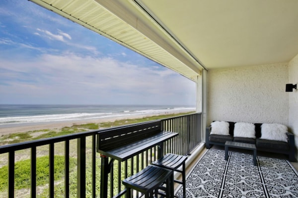 Direct Oceanfront Modern Luxury Top Floor Sea La Vie - Cocoa Beach, FL