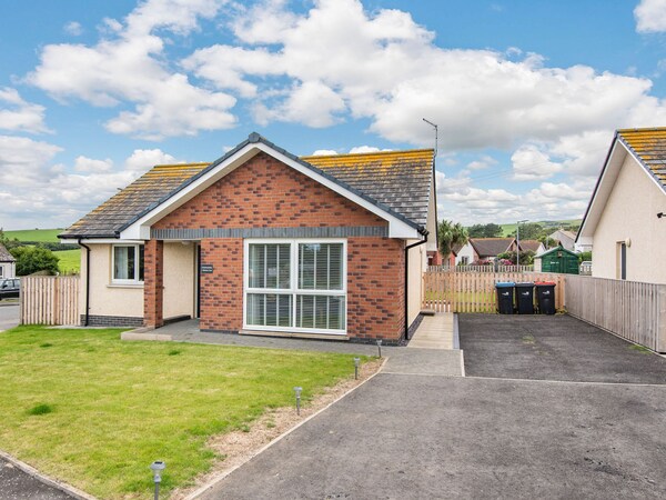 Oystercatcher, Pet Friendly, Country Holiday Cottage In Drummore - Scotland