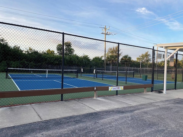 Newly Renovated 1 Bed/1.5 Bath Mobile Home Near Ft. Myers Beach, Florida -