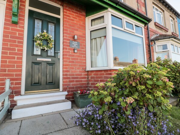 Faran House, Pet Friendly, Country Holiday Cottage In Staithes - Staithes