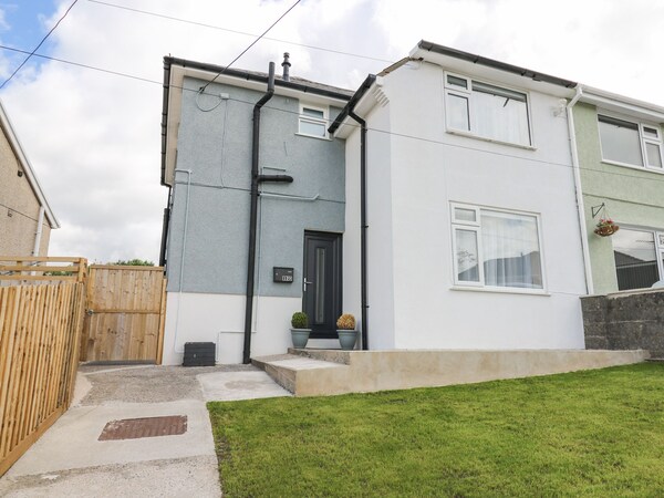Welsh Valley House, Family Friendly In Gwaun-cae-gurwen - 威爾斯