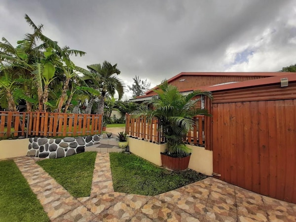 Homerez - Chalet En Saint-joseph - Saint-Joseph