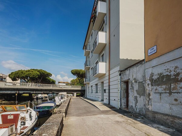 Beautiful Apartment For 5 Guests With A/c, Tv, Terrace And Parking - Viareggio