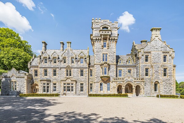 The Elizabeth Suite Stone Cross Mansion, Family Friendly In Ulverston - Ulverston