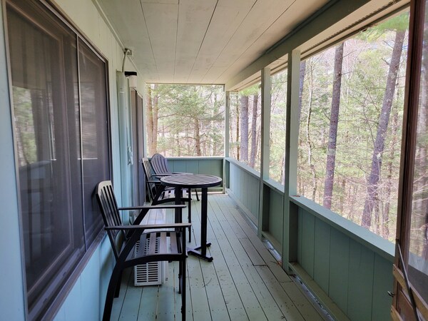 Official Seasons Rmc Condo 22g - 2 Bedrooms + Loft - Sleeps 8 - No Fees - Jackson, NH