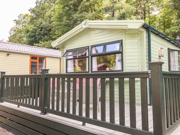 Herdwick Cabin, Pet Friendly, Character Holiday Cottage In Windermere - Ambleside