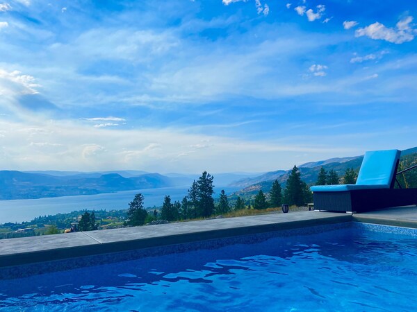 Naramata Dreaming: Wine Country Deck Suite W/ Heated Pool & Trail Access - Naramata