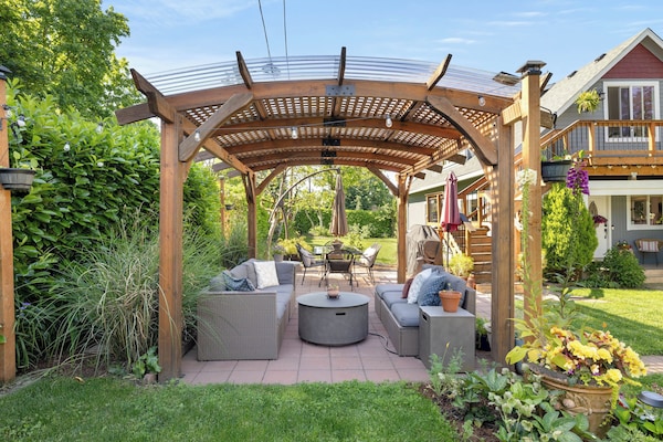 Urban Getaway In The Beautiful Cully Neighborhood In Ne Portland. - Portland, OR
