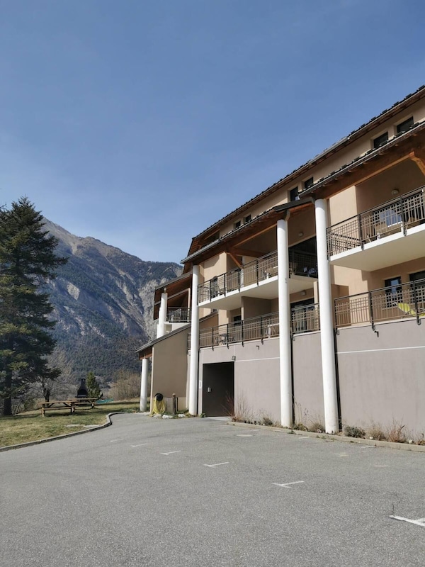 1st Floor, Swimming Pool, Sauna, Terrace, Parking, Tv, 27m², Pra Loup - Jausiers