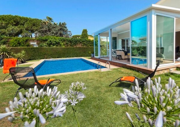 Club Villamar - Genießen Sie Den Perfekten Urlaub In Dieser Wertvollen Authentischen Villa Mit Pr... - Palamós