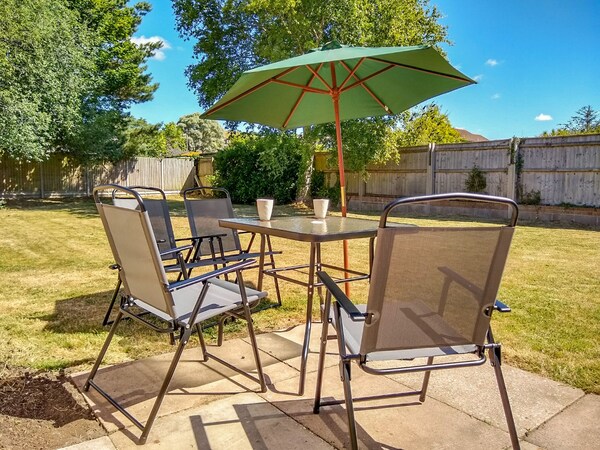 Sunny Haven, Pet Friendly, Character Holiday Cottage In Preston - Weymouth