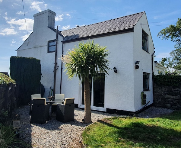 Cheerful 2 Bed Cottage - Eryri (Snowdonia) - Bethesda