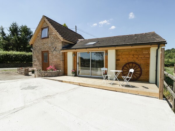 Steel Works Farm, Pet Friendly, With A Garden In Gorsley - Herefordshire