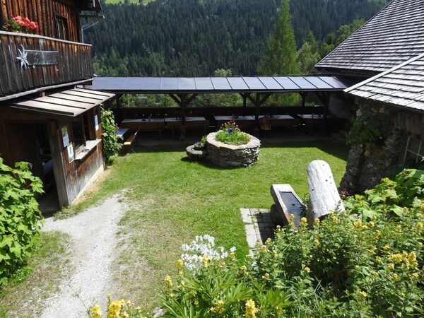 Zauneralm - Doppelzimmer Mit Dusche U. Fl. Wasser - Haus
