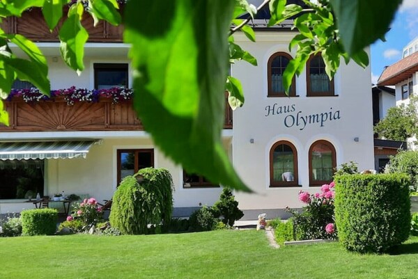 Modernes Wohlfühl-studio **** Für 2 Personen Nähe Innsbruck Mit Terrasse - Hall in Tirol