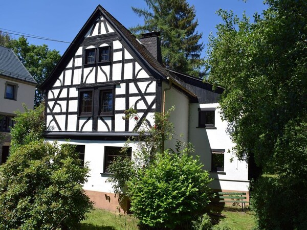 Ferienhaus Mühlenglück Am Holzbach - Ferienhaus, 3 Schlafräume, Dusche Oder Bad, - Westerburg