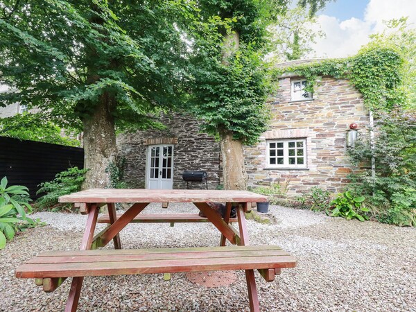 The Cottage, Pet Friendly, With Open Fire In St Kew Highway - Bodmin