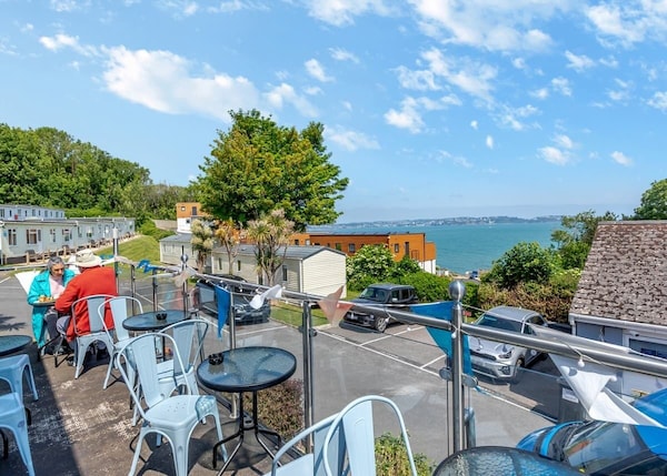 Gold 2 Bedroom Chalet Pet - Paignton