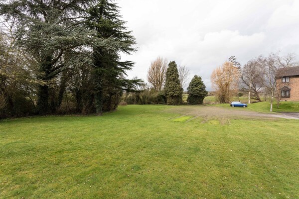 Deluxe-gartenblick-apartment-ensuite Dusche-2 Bed 1 Bath Apartment - Redhill