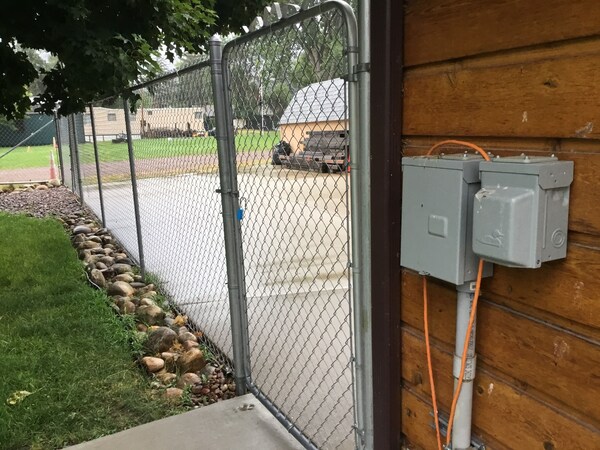 Rv Parking Spot Along The Missouri River - Montana
