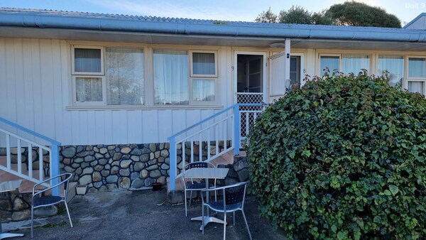 Close To Beach, Harbour Marina, Country Club, Golf Course, Restaurants, Cafes - Bermagui