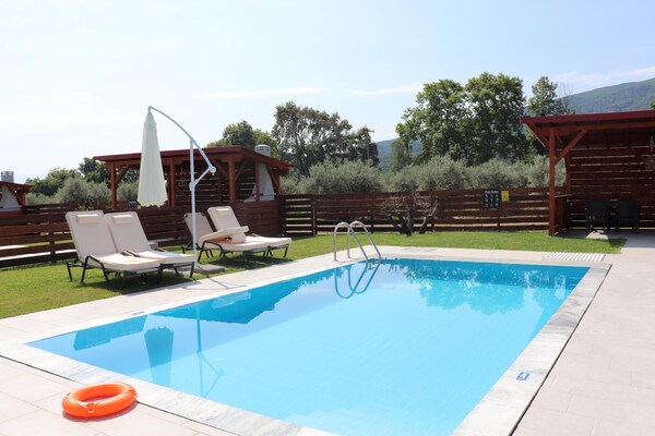 Small Beautifully Located Resort With Private Pools. - Griechenland