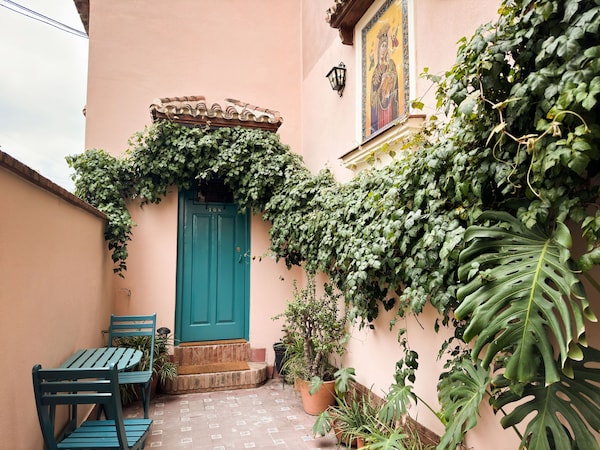 ¡Ubicación Ideal! Habitación Céntrica Con Wi-fi - Málaga