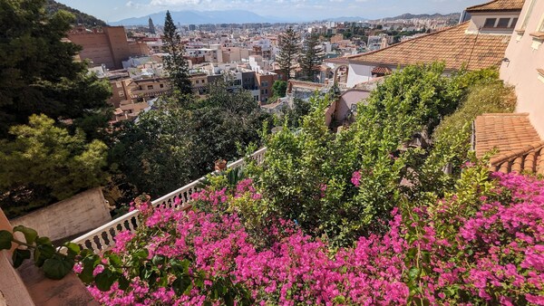 Habitación Cómoda  Y Céntrica En Málaga - Málaga, Spagna