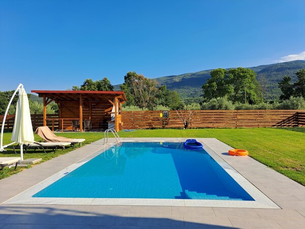 Small Beautifully Located Resort With Private Pools. - Grèce